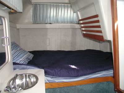 Westwind Yacht Sales - 1990 Carver 28 Riviera