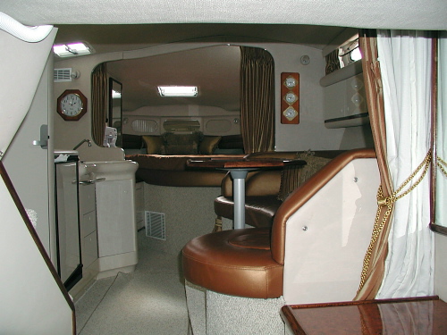 Westwind Yacht Sales - 1995 Sea Ray 330 Sundancer